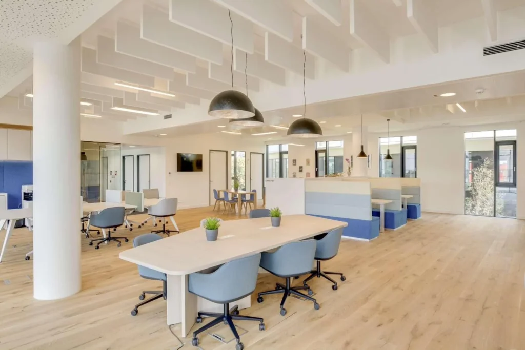 Best Coworking Spaces in Sharjah for Work & Business | Arab1.ae